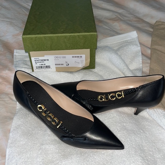 Gucci | Shoes | Gucci Open Side Pumps Gently Used Great Condition ...